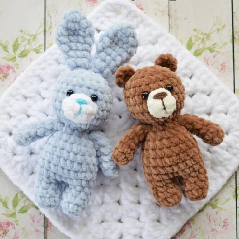 Pocket-Sized Pals: How to Crochet an Adorable Mini Bear or Bunny